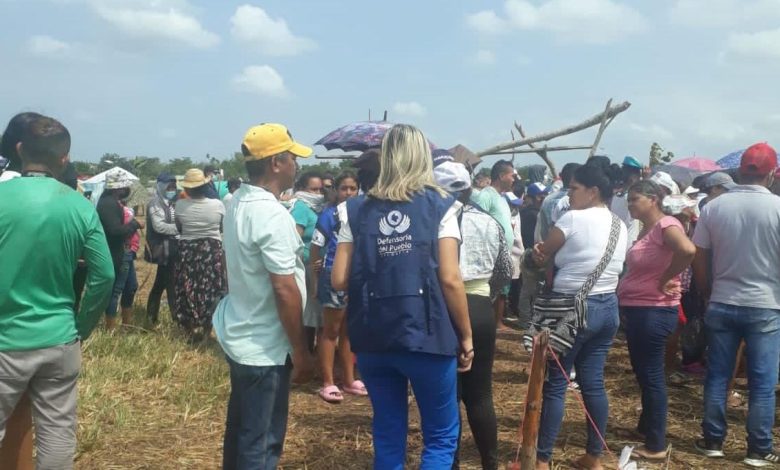 Defensoría dice que algunas invasiones de tierra en Colombia tienen ...